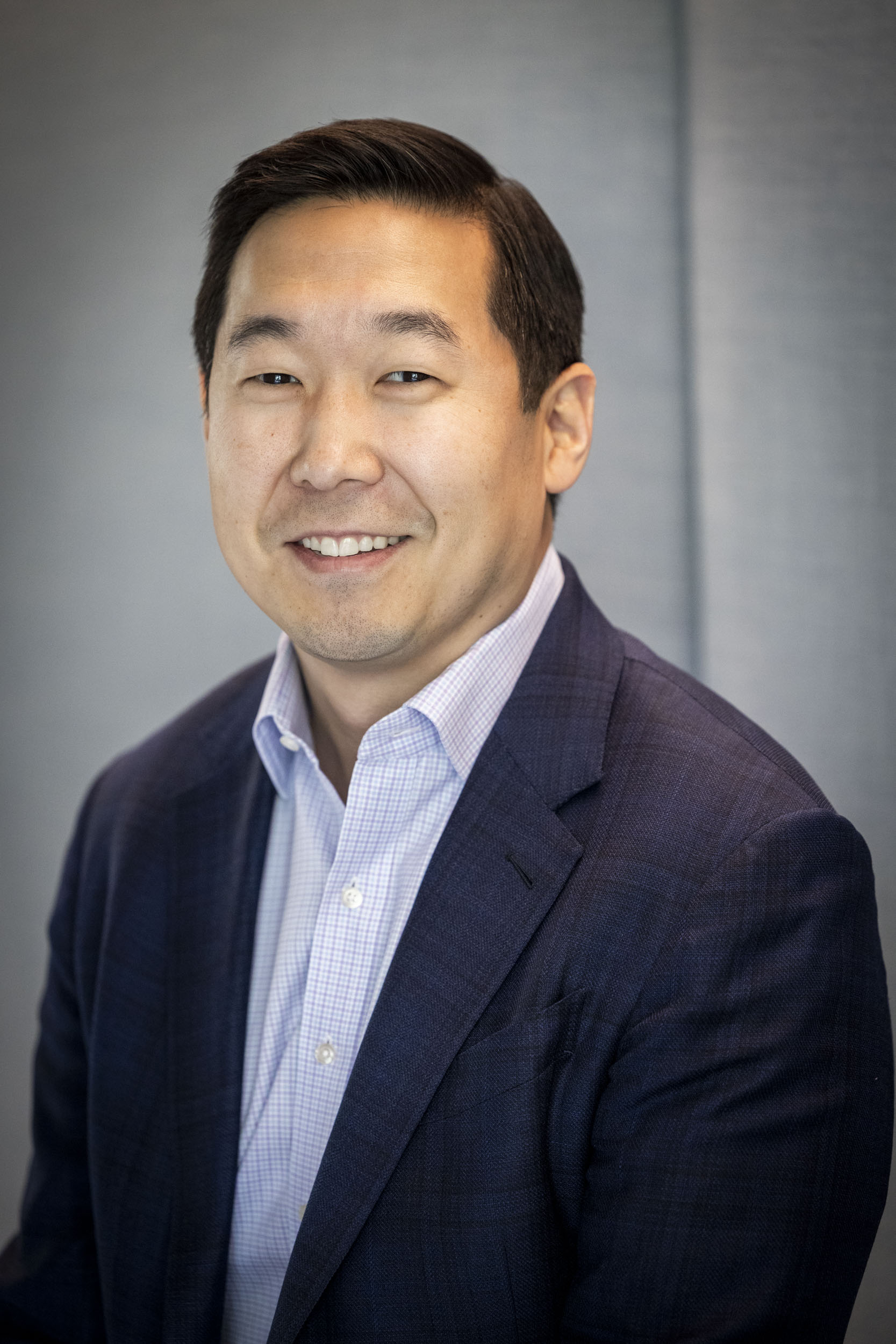 Isaac Kim - Lightspeed Venture Partners